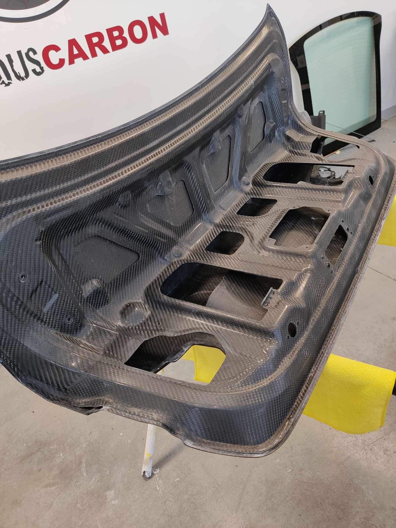 BMW F80 M3/F30 OEM CS Trunk (FULL CARBON FIBER) – Nelson Racing Wheel