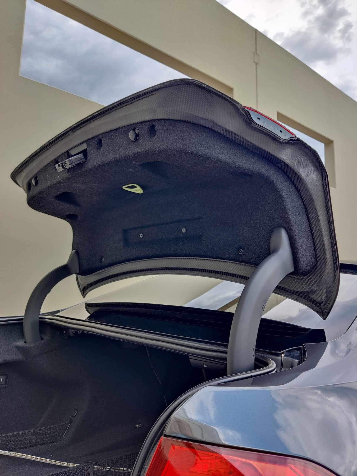 BMW F80 M3/F30 OEM CS Trunk (FULL CARBON FIBER) – Nelson Racing Wheel
